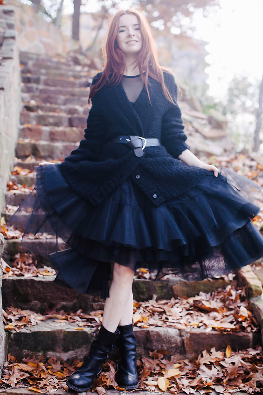 RANDOM MOVING OUTFIT - Sea of Shoes